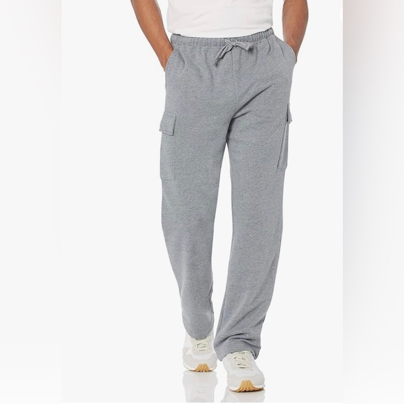 Amazon Essentials | Pants | Amazon Essentials Mens Cargo Fleece ...
